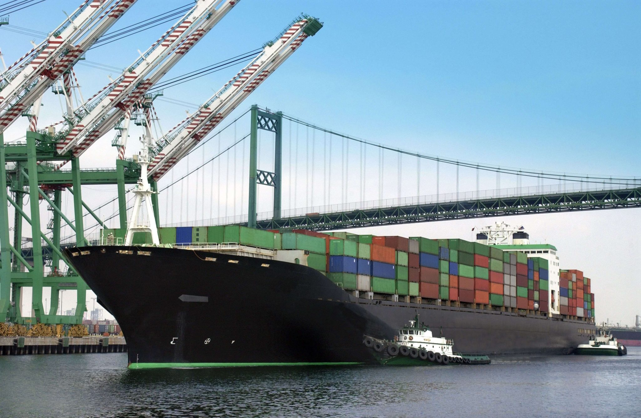 Transporte de containers: o que é e como funciona [GUIA]